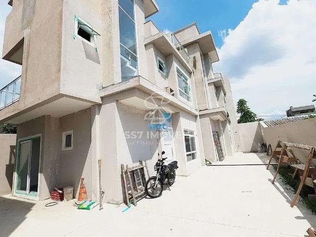 Casa / Sobrado para Venda em Curitiba/PR Boqueirão 3 Quartos