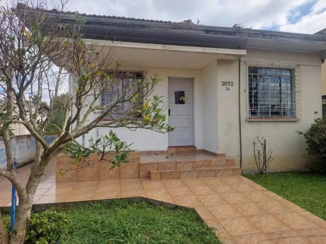 Casa / Sobrado para Venda em Curitiba/PR Boqueirão 3 Quartos