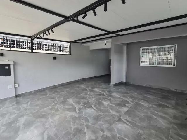 Casa / Sobrado para Venda em Curitiba/PR Boqueirão 3 Quartos