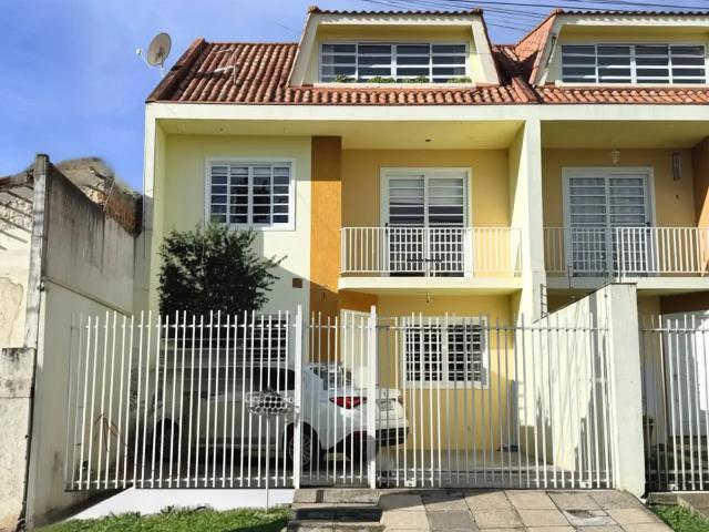 Casa / Sobrado para Venda em Curitiba/PR Boqueirão 3 Quartos