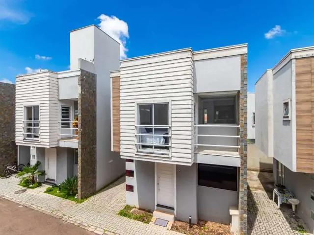 Casa / Sobrado para Venda em Curitiba/PR Boqueirão 3 Quartos