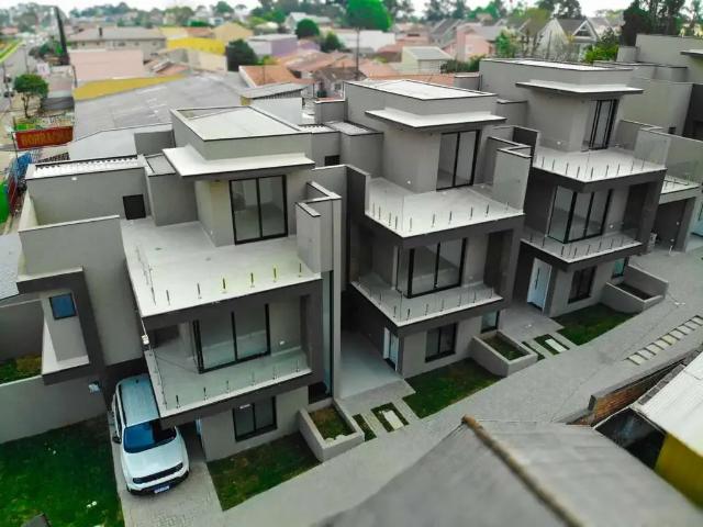 Casa / Sobrado para Venda em Curitiba/PR Boqueirão 3 Quartos