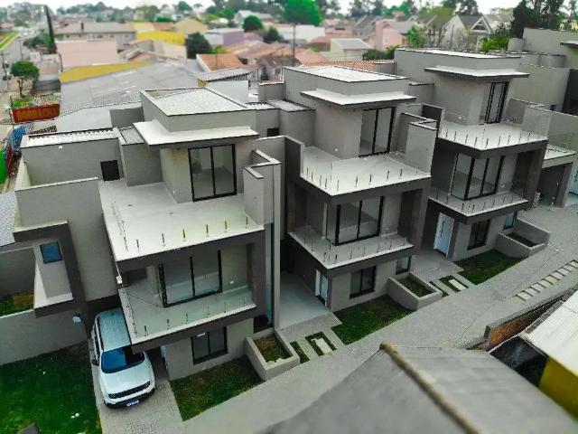 Casa / Sobrado para Venda em Curitiba/PR Boqueirão 3 Quartos