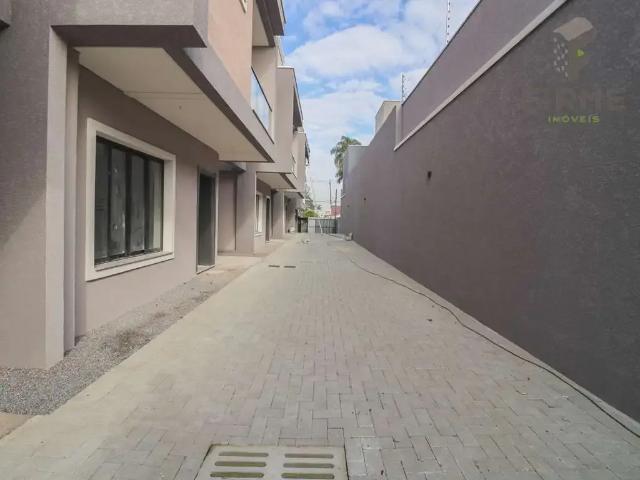 Casa / Sobrado para Venda em Curitiba/PR Boqueirão 3 Quartos
