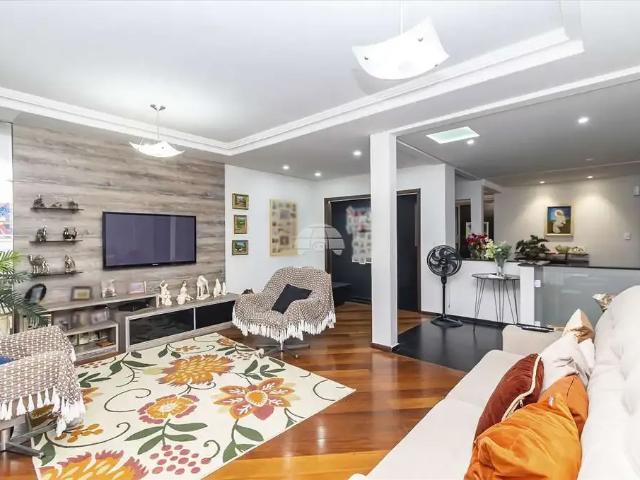 Casa / Sobrado para Venda em Curitiba/PR Boqueirão 3 Quartos