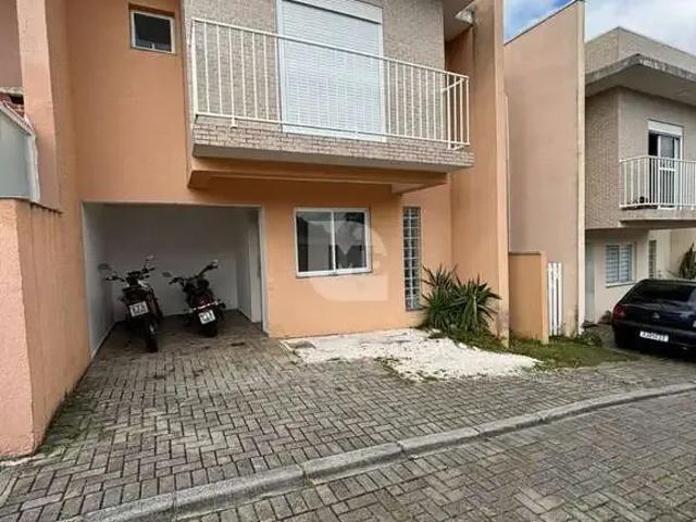 Casa / Sobrado para Venda em Curitiba/PR Cachoeira 3 Quartos