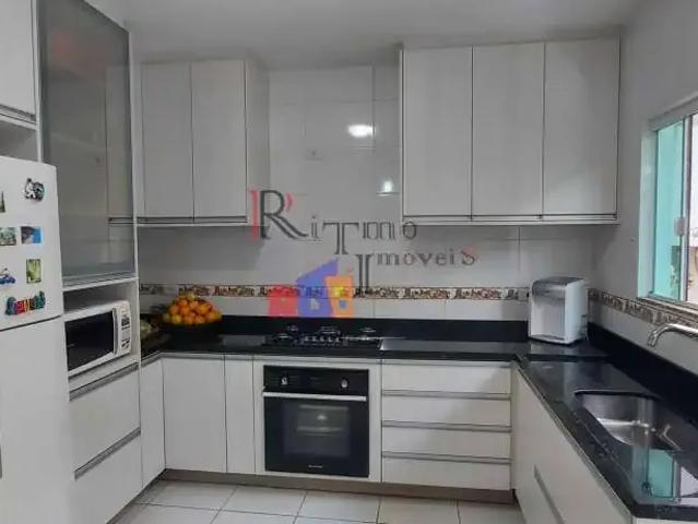 Casa / Sobrado para Venda em Curitiba/PR Cajuru 4 Quartos