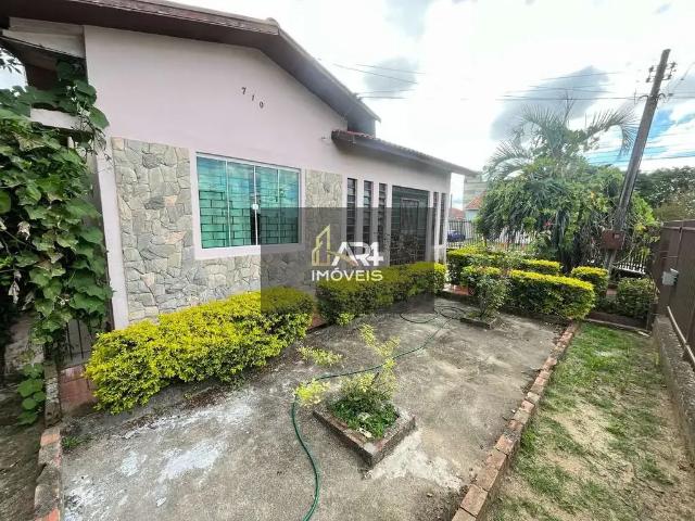 Casa / Sobrado para Venda em Curitiba/PR Cajuru 5 Quartos
