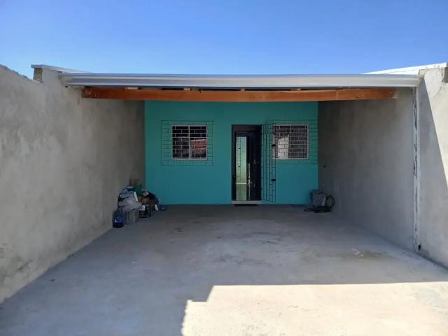 Casa / Sobrado para Venda em Curitiba/PR Cajuru 1 Quartos