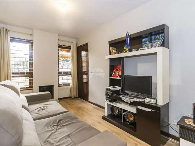 Casa / Sobrado para Venda em Curitiba/PR Cajuru 3 Quartos