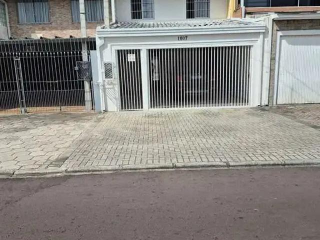 Casa / Sobrado para Venda em Curitiba/PR Cajuru 3 Quartos