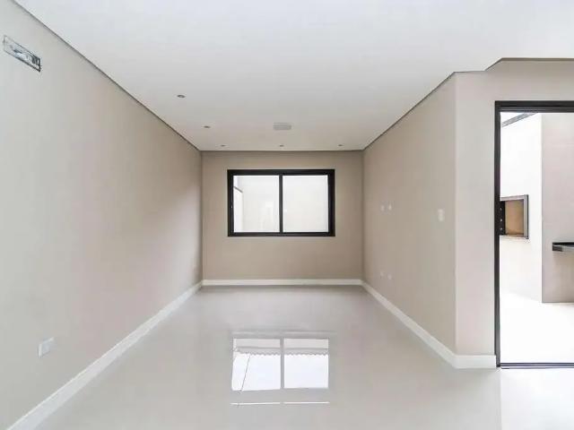 Casa / Sobrado para Venda em Curitiba/PR Cajuru 3 Quartos