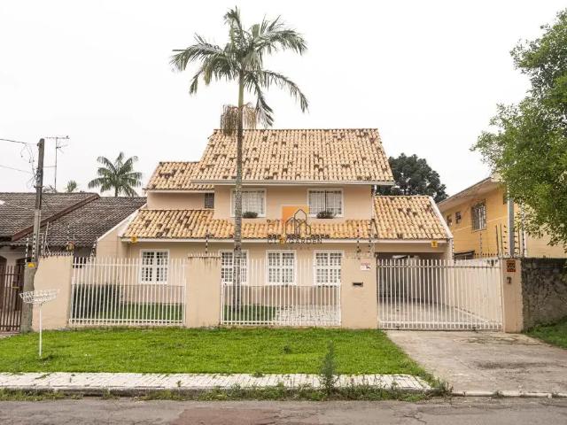 Casa / Sobrado para Venda em Curitiba/PR Cajuru 3 Quartos