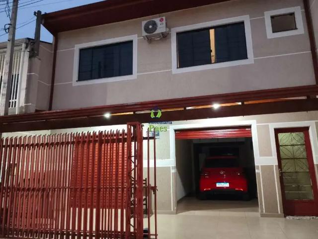 Casa / Sobrado para Venda em Curitiba/PR Cajuru 3 Quartos