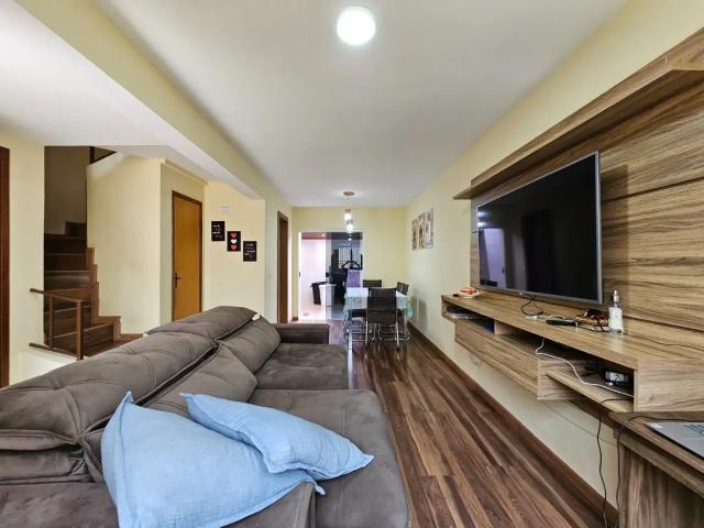 Casa / Sobrado para Venda em Curitiba/PR Cajuru 3 Quartos