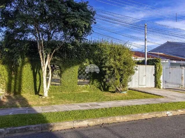 Casa / Sobrado para Venda em Curitiba/PR Cajuru 3 Quartos