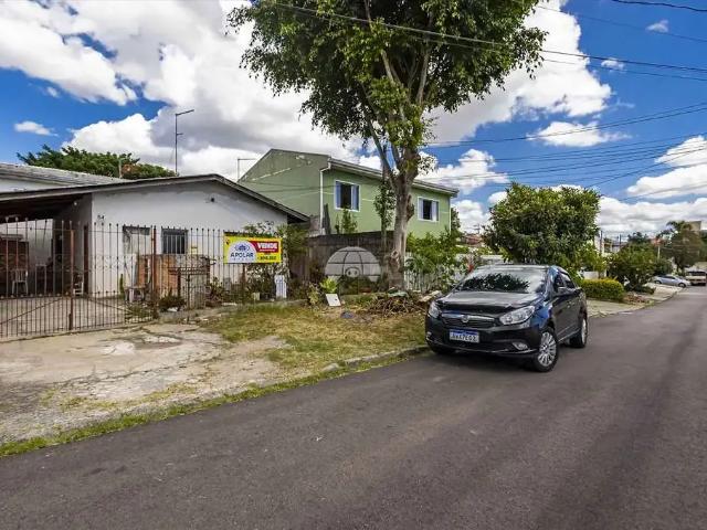 Casa / Sobrado para Venda em Curitiba/PR Cajuru 3 Quartos