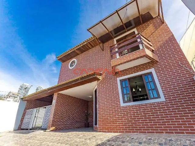 Casa / Sobrado para Venda em Curitiba/PR Campina do Siqueira 3 Quartos