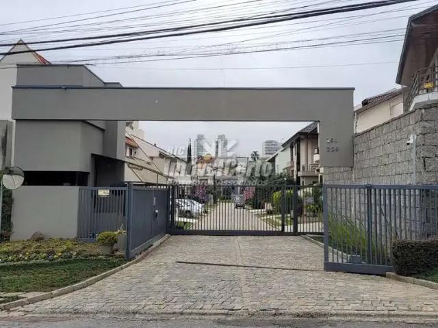 Casa / Sobrado para Venda em Curitiba/PR Campina do Siqueira 4 Quartos