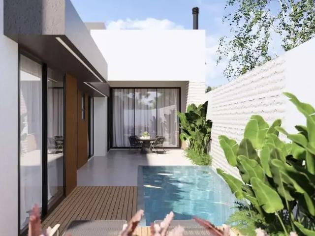 Casa / Sobrado para Venda em Curitiba/PR Campo Comprido 3 Quartos