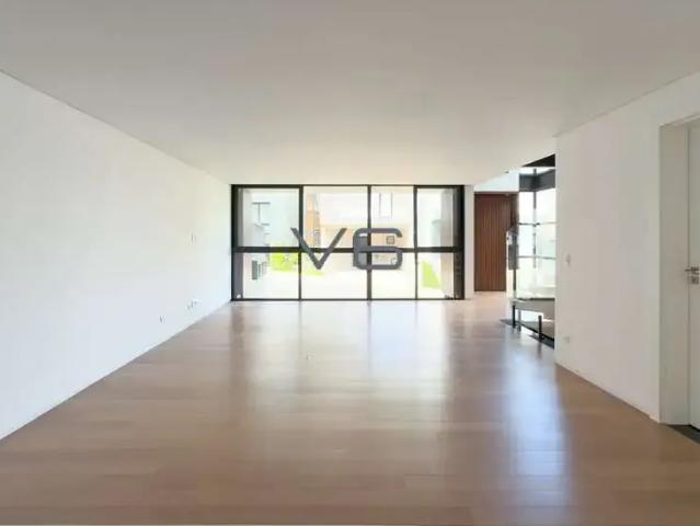 Casa / Sobrado para Venda em Curitiba/PR Campo Comprido 3 Quartos