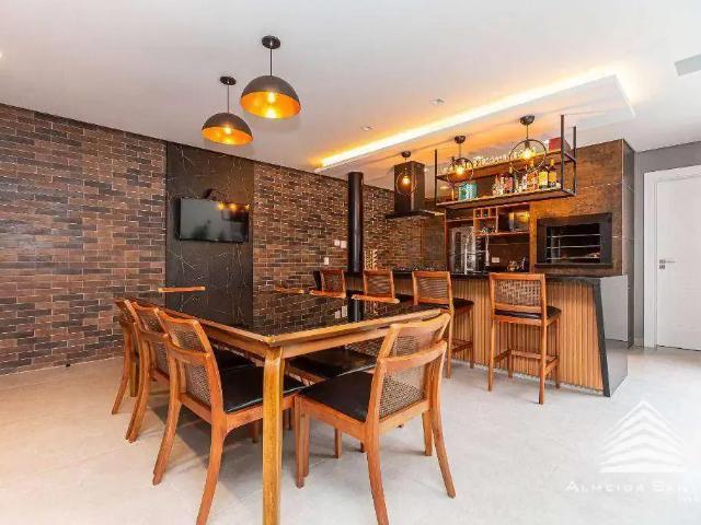 Casa / Sobrado para Venda em Curitiba/PR Campo Comprido 4 Quartos