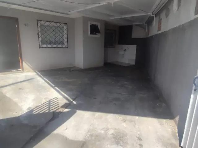 Casa / Sobrado para Venda em Curitiba/PR Campo de Santana 2 Quartos