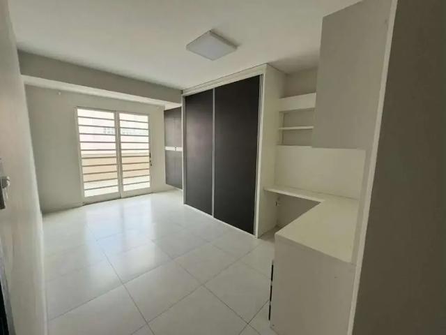 Casa / Sobrado para Venda em Curitiba/PR Capão da Imbuia 4 Quartos