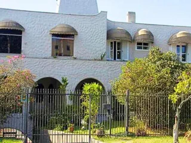 Casa / Sobrado para Venda em Curitiba/PR Capão da Imbuia 5 Quartos