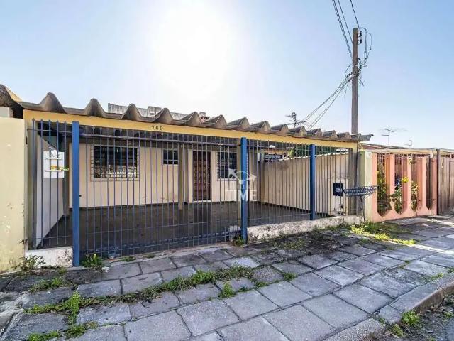 Casa / Sobrado para Venda em Curitiba/PR Capão da Imbuia 3 Quartos