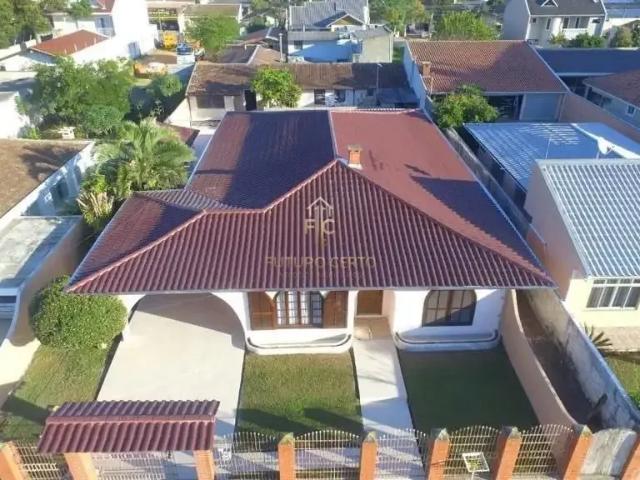Casa / Sobrado para Venda em Curitiba/PR Capão Raso