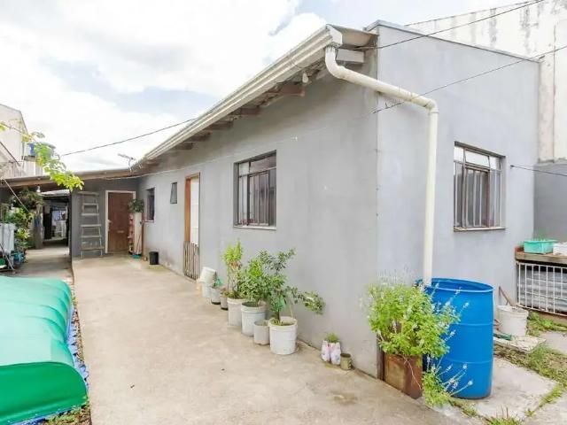 Casa / Sobrado para Venda em Curitiba/PR Cidade Industrial 2 Quartos