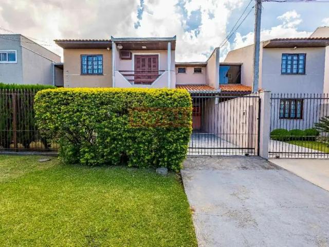 Casa / Sobrado para Venda em Curitiba/PR Fanny 3 Quartos