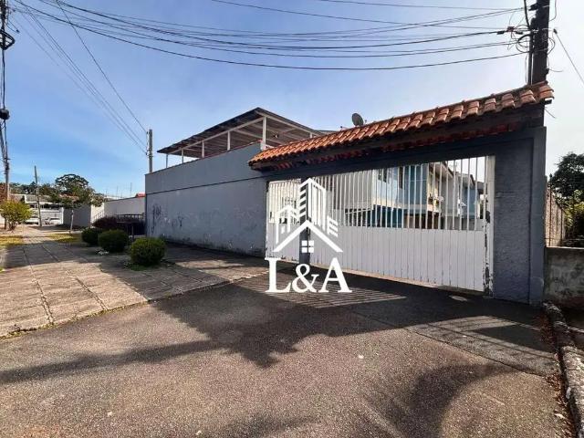 Casa / Sobrado para Venda em Curitiba/PR Fanny 3 Quartos