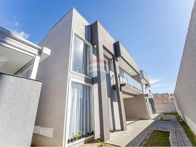 Casa / Sobrado para Venda em Curitiba/PR Fanny 3 Quartos