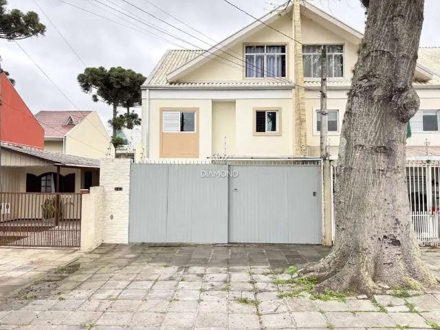 Casa / Sobrado para Venda em Curitiba/PR Fanny 4 Quartos