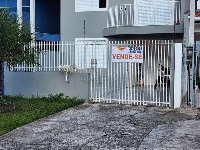 Casa / Sobrado para Venda em Curitiba/PR Fazendinha 3 Quartos