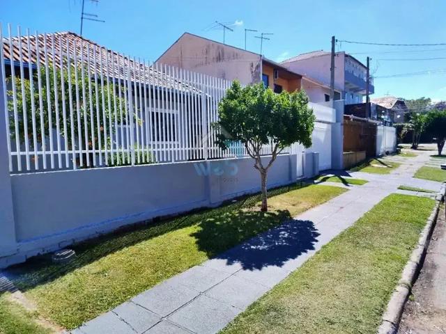 Casa / Sobrado para Venda em Curitiba/PR Fazendinha 4 Quartos