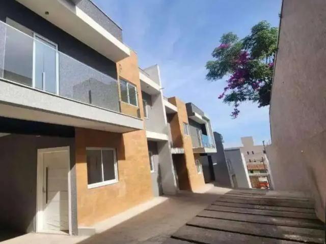 Casa / Sobrado para Venda em Curitiba/PR Fazendinha 4 Quartos