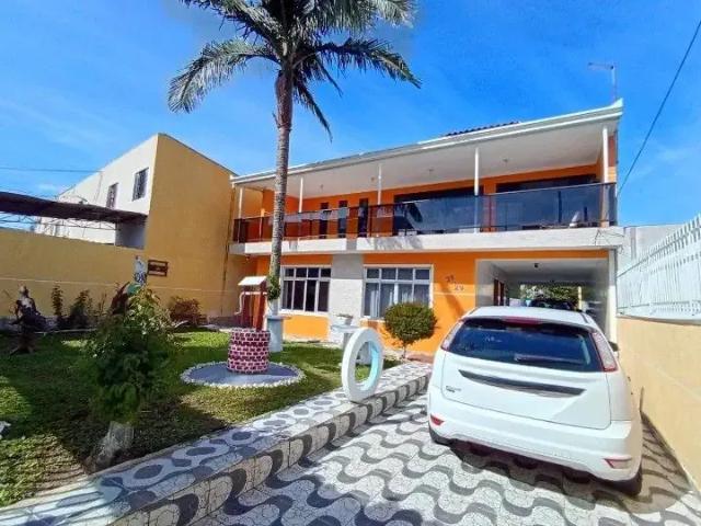 Casa / Sobrado para Venda em Curitiba/PR Fazendinha 4 Quartos