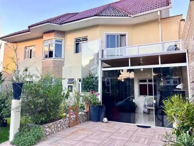 Casa / Sobrado para Venda em Curitiba/PR Fazendinha 6 Quartos