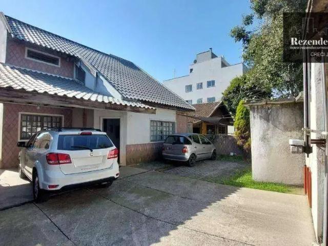 Casa / Sobrado para Venda em Curitiba/PR Fazendinha 8 Quartos