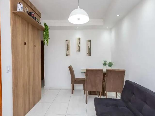Casa / Sobrado para Venda em Curitiba/PR Guabirotuba 2 Quartos