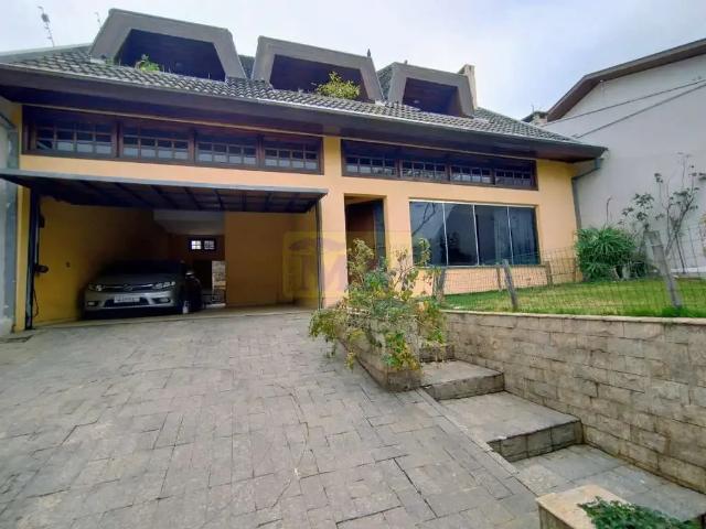 Casa / Sobrado para Venda em Curitiba/PR Guabirotuba 3 Quartos