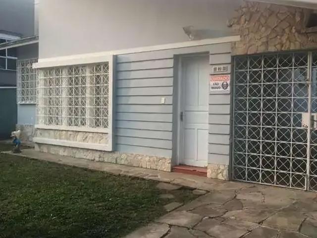 Casa / Sobrado para Venda em Curitiba/PR Guabirotuba 3 Quartos