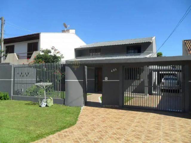 Casa / Sobrado para Venda em Curitiba/PR Guabirotuba 3 Quartos