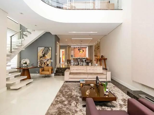 Casa / Sobrado para Venda em Curitiba/PR Guabirotuba 3 Quartos