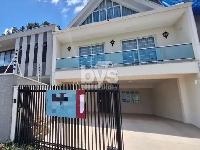 Casa / Sobrado para Venda em Curitiba/PR Guabirotuba 3 Quartos