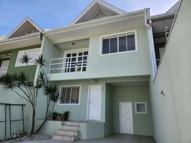 Casa / Sobrado para Venda em Curitiba/PR Guabirotuba 4 Quartos