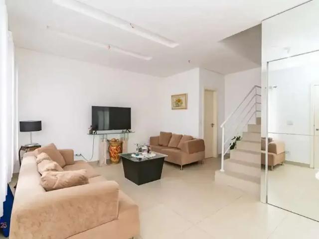 Casa / Sobrado para Venda em Curitiba/PR Guaíra 3 Quartos